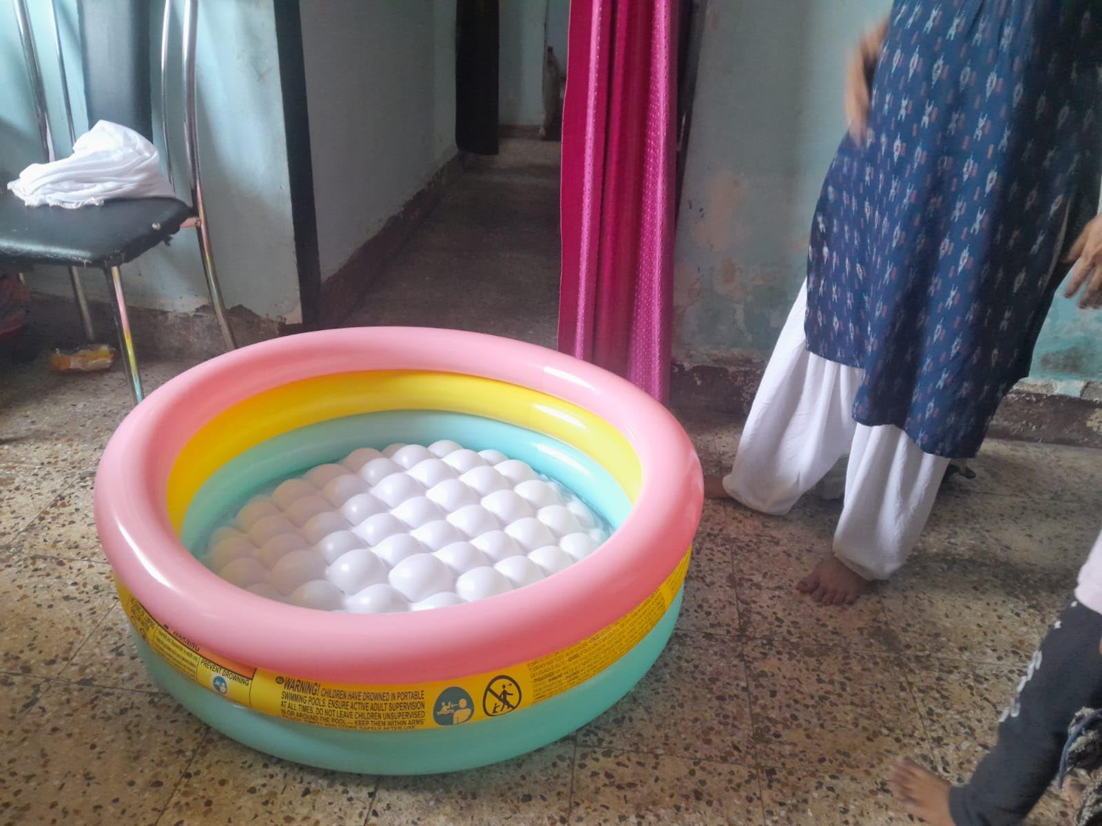 Toy Imagine™ 4 Ft Swimming Pool for Kids | Inflatable Sunset Glow Round ...