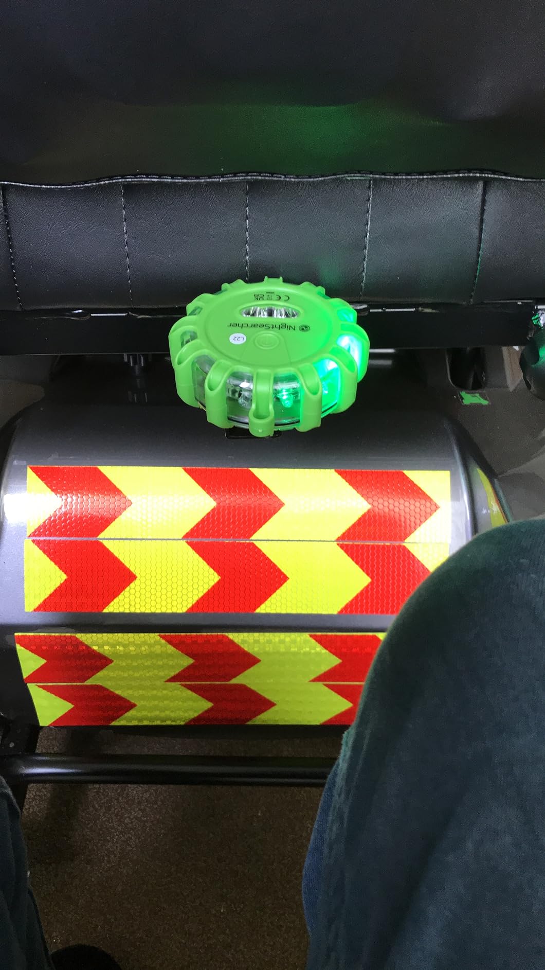 NightSearcher 3AAA Single LED Hazard Warning Light in Green, 25 Hrs ...