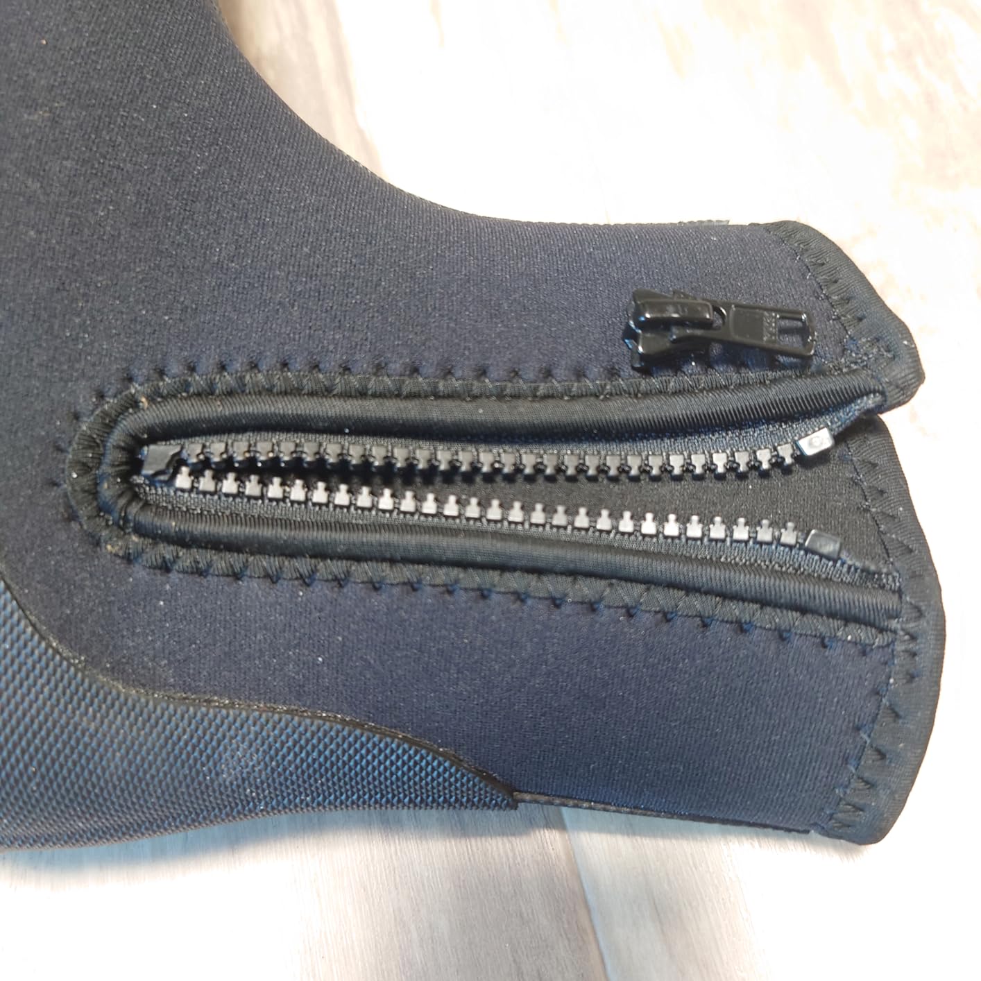 Amazon | [ARCWOLF] ウェーディングシューズ フエルト底 フィッシングブーツ 渓流 磯靴 渓流釣り 磯釣り 滑り止め AFA-103 | ARCWOLF | ウェーディングシューズ