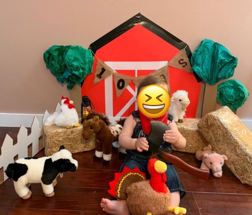 Amazon.com: Gund Fun Thanksgiving Li'l Stuffing turkey 8" Plush : Toys ...