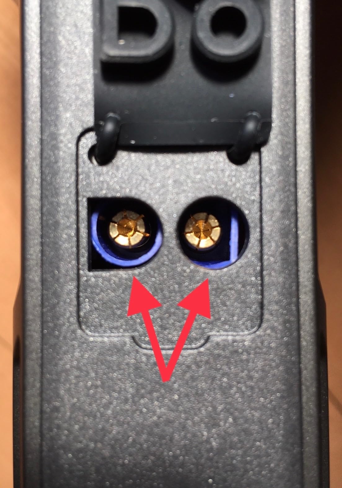 Amazon | NWISE ジャンプスターター エアコンプレッサー搭載 2500Aピーク電流 電動空気入れ 一台四役 モバイルバッテリー LEDライト搭載 安全保護機能 日本語取扱説明書 ...