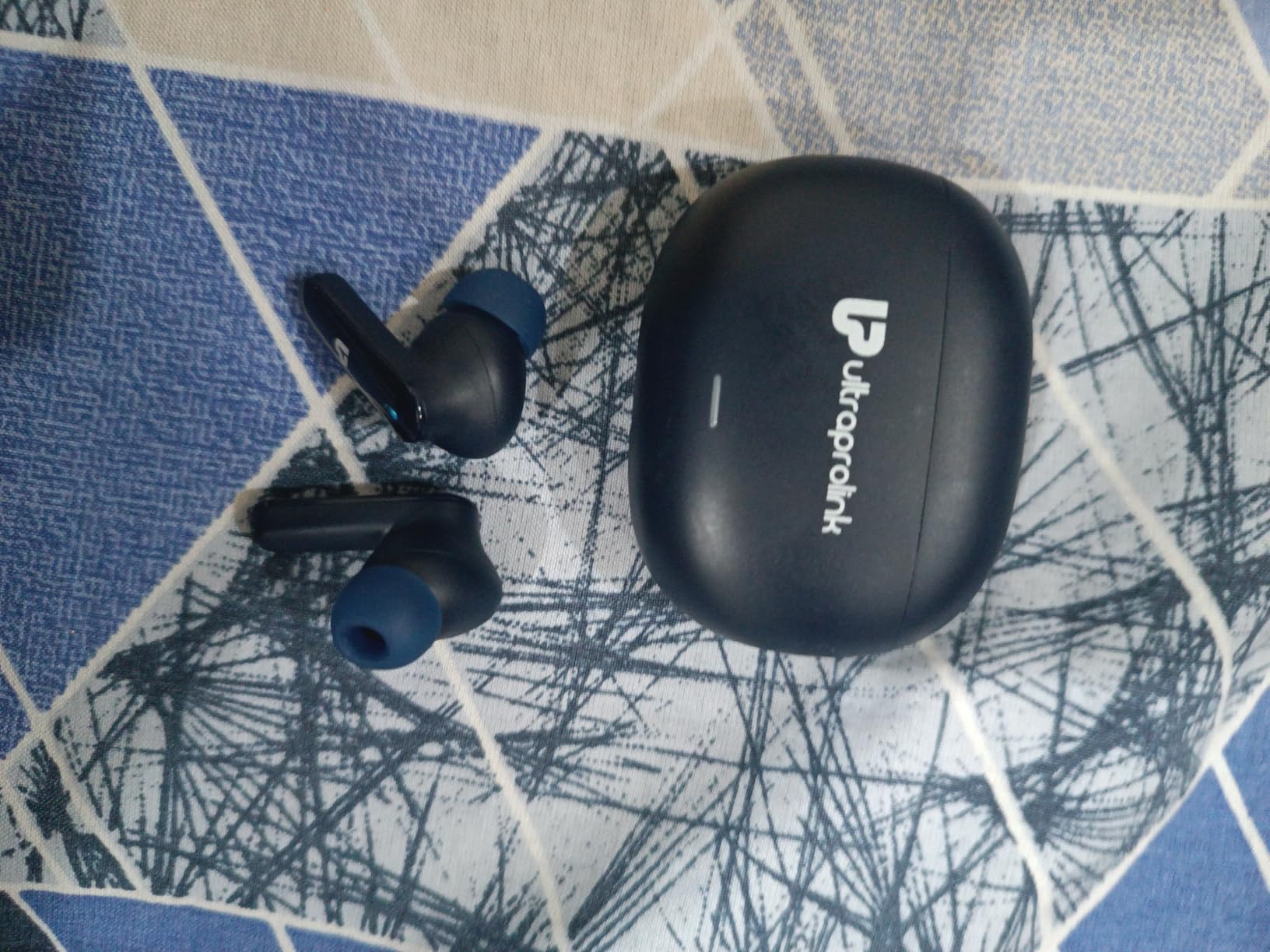 ULTRAPROLINK TWS Earbuds Swag Infinity|True Wireless Earphones|20H ...