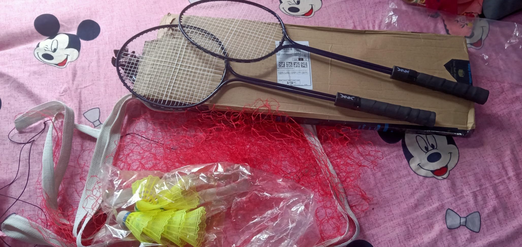 Buy KNK Double Shaft Badminton Racket Pack of 4 Piece with 6 Piece ...