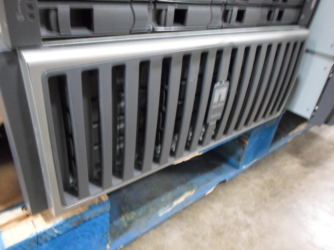 Amazon.com: NetApp FAS2050 Filer System base unit : Electronics