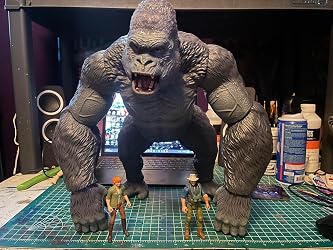 Amazon.com: Lanard Primal Clash! Big Boss Gorilla! - 17'' Action Figure ...