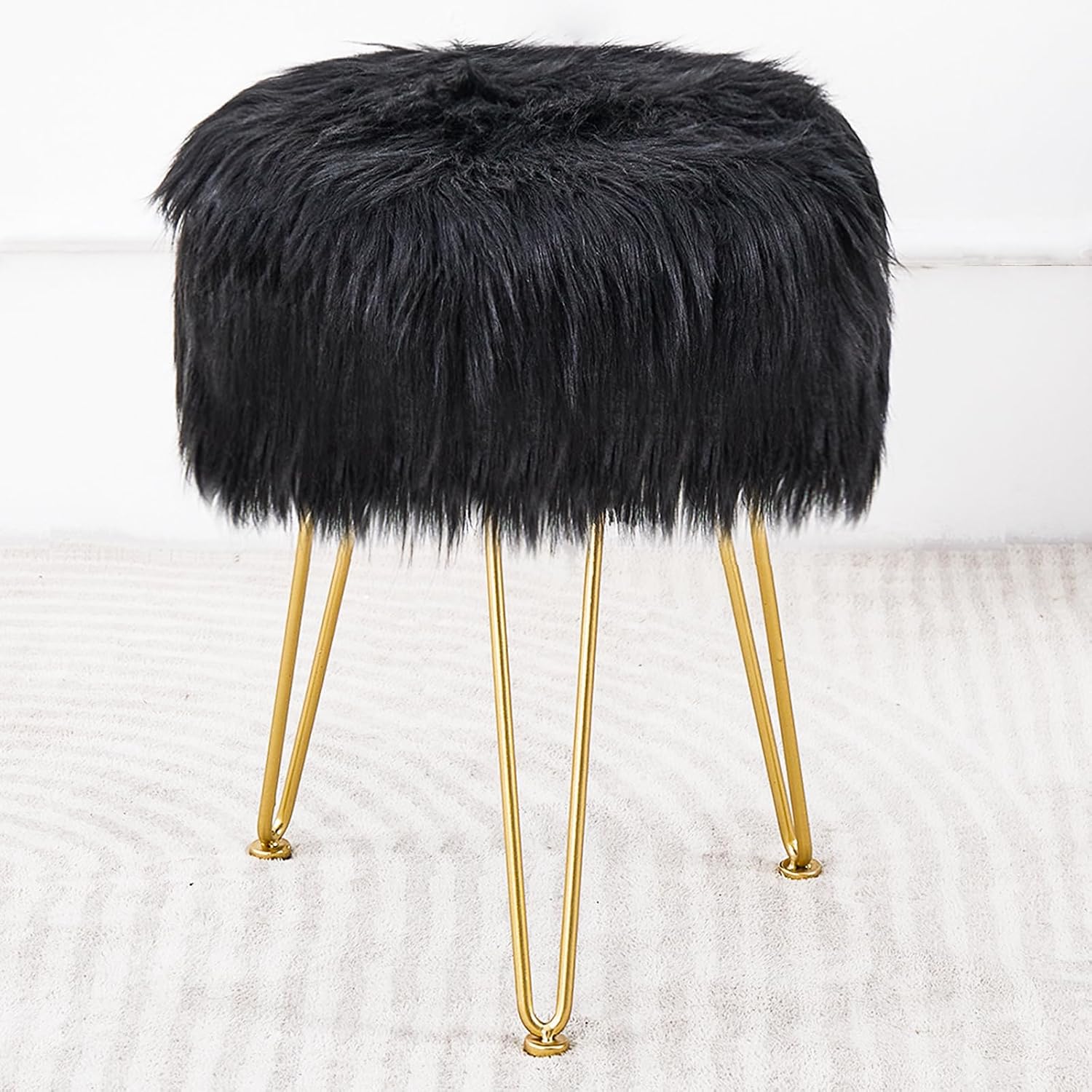 Amazon.com: Wimarsbon Faux Fur Ottoman Round Furry Vanity Stool Compact ...
