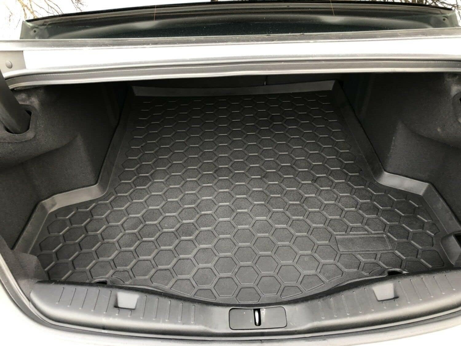 Amazon.com: EACCESSORIES EA Cargo Liner - Trunk Mat for Jeep Wrangler ...