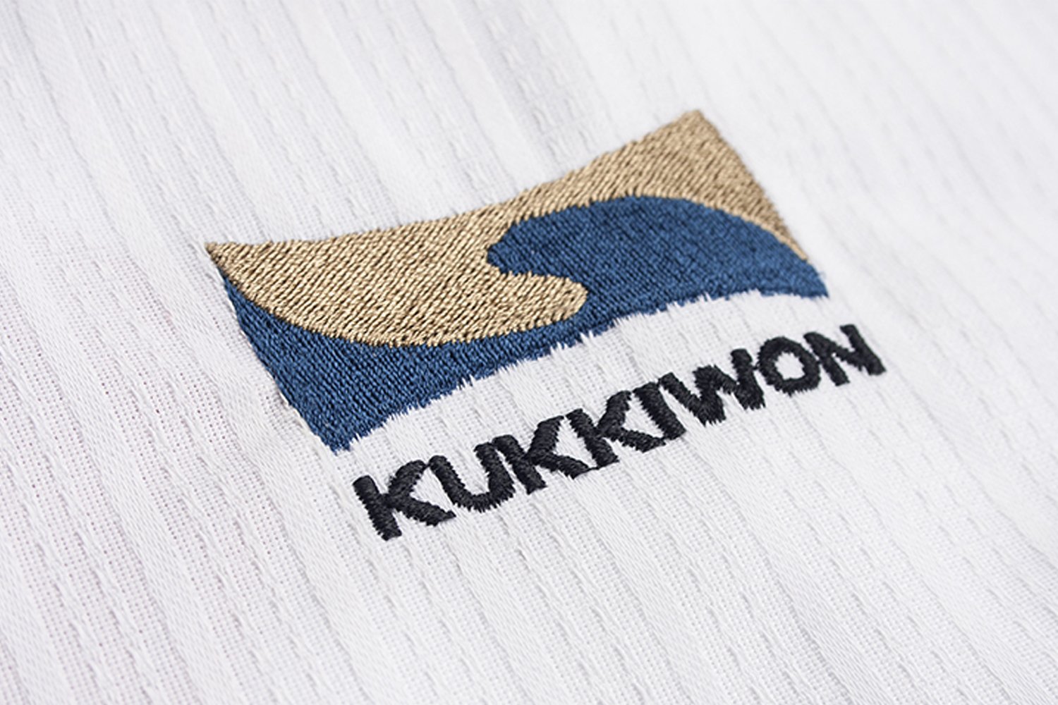Buy MOOTO BS4 Kukkiwon/Kukkiwon Demo Team Official Uniforms WTF ...