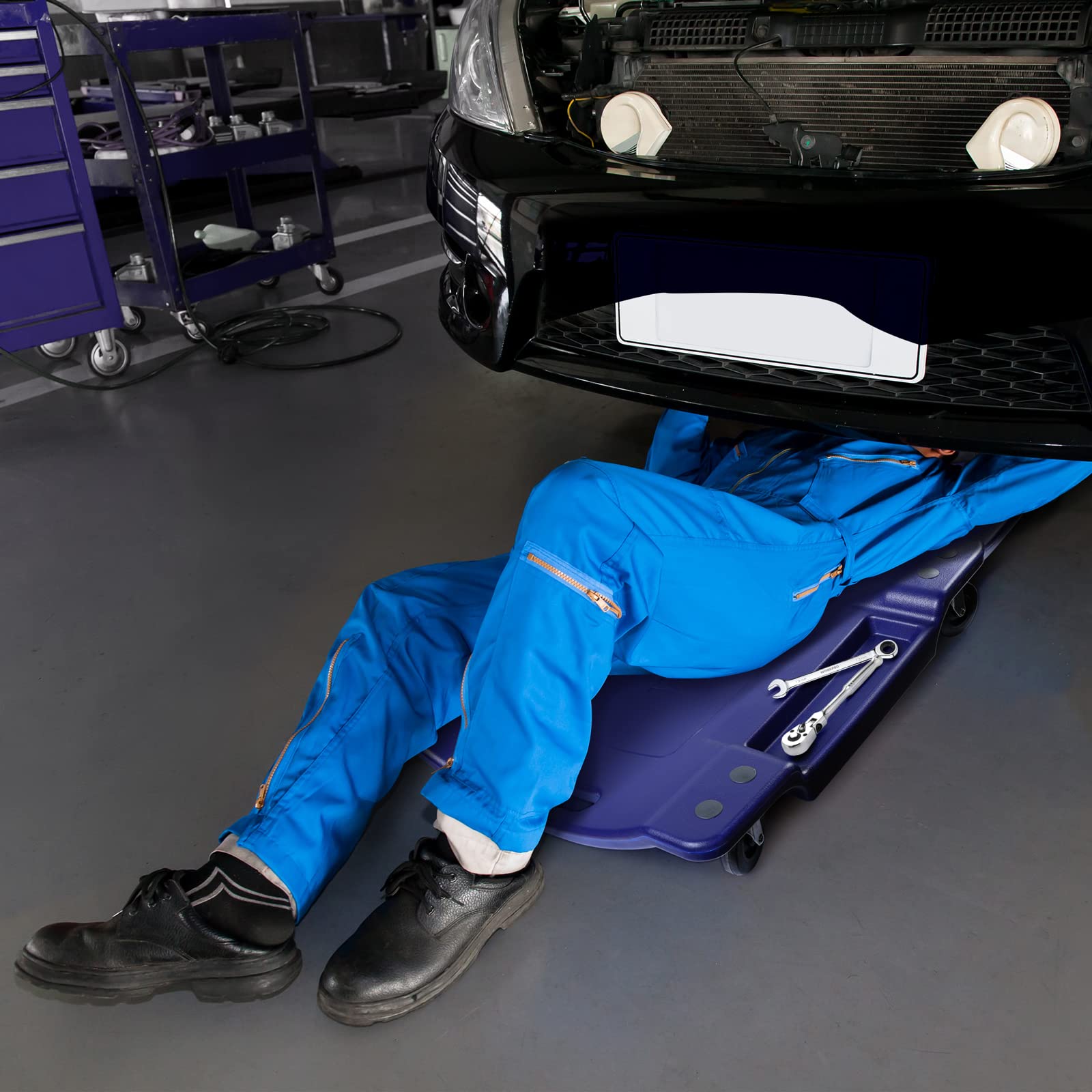 WORKPRO Mechanic Plastic Creeper, 40-Inch Automotive Creeper with ...