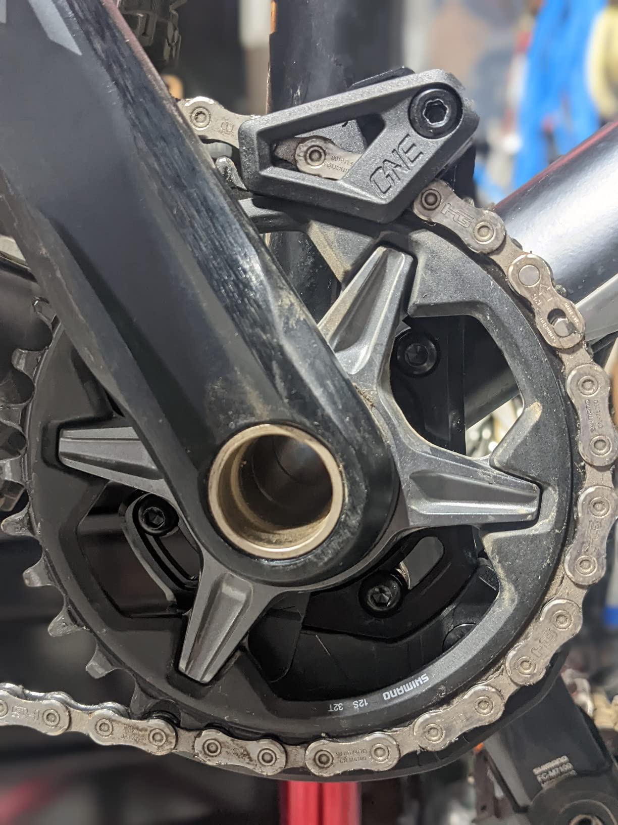 Amazon.com: OneUp Components Chain Guide Iscg05, Bash : Sports & Outdoors