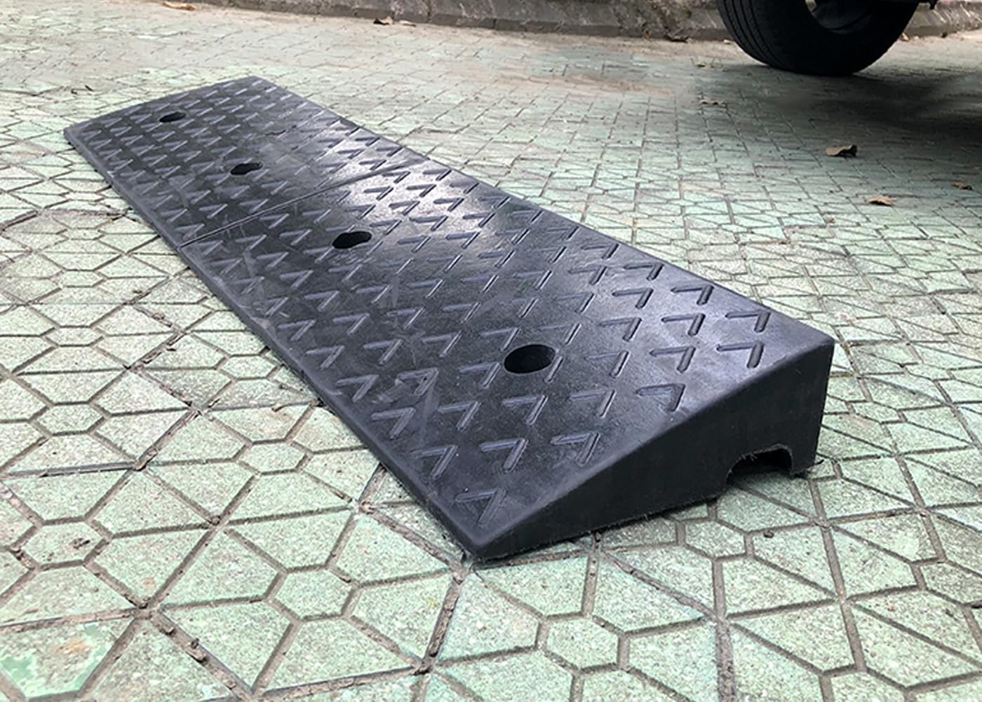 Buy Nisorpa Rubber Curb Ramp 2'' Rise Heavy Duty Driveway Ramp with 4 ...
