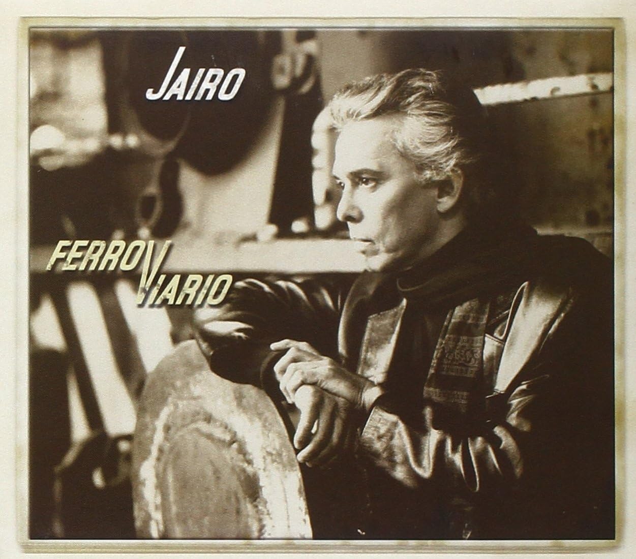 Ferroviario: JAIRO: Amazon.ca: Music