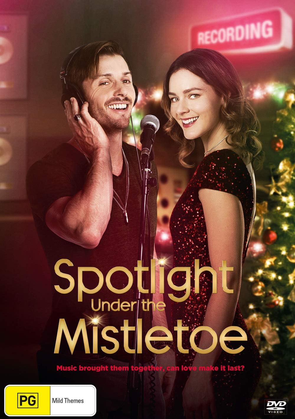 Spotlight Under the Mistletoe : Danny Buday, Taylor Bedford, Evan ...