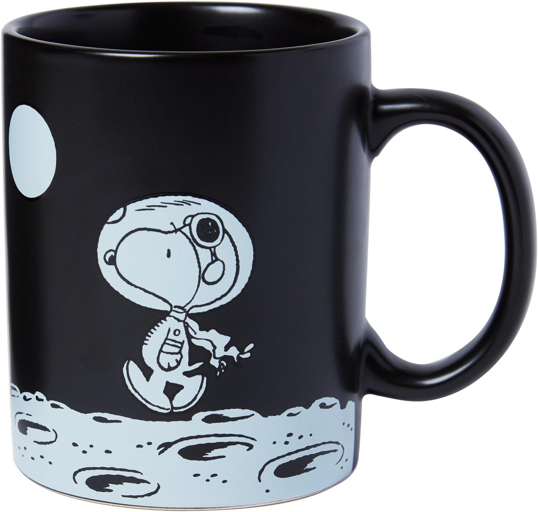 Amazon.com: Department 56 Peanuts Snoopy Wearing Scarf Sculpted Coffee ...