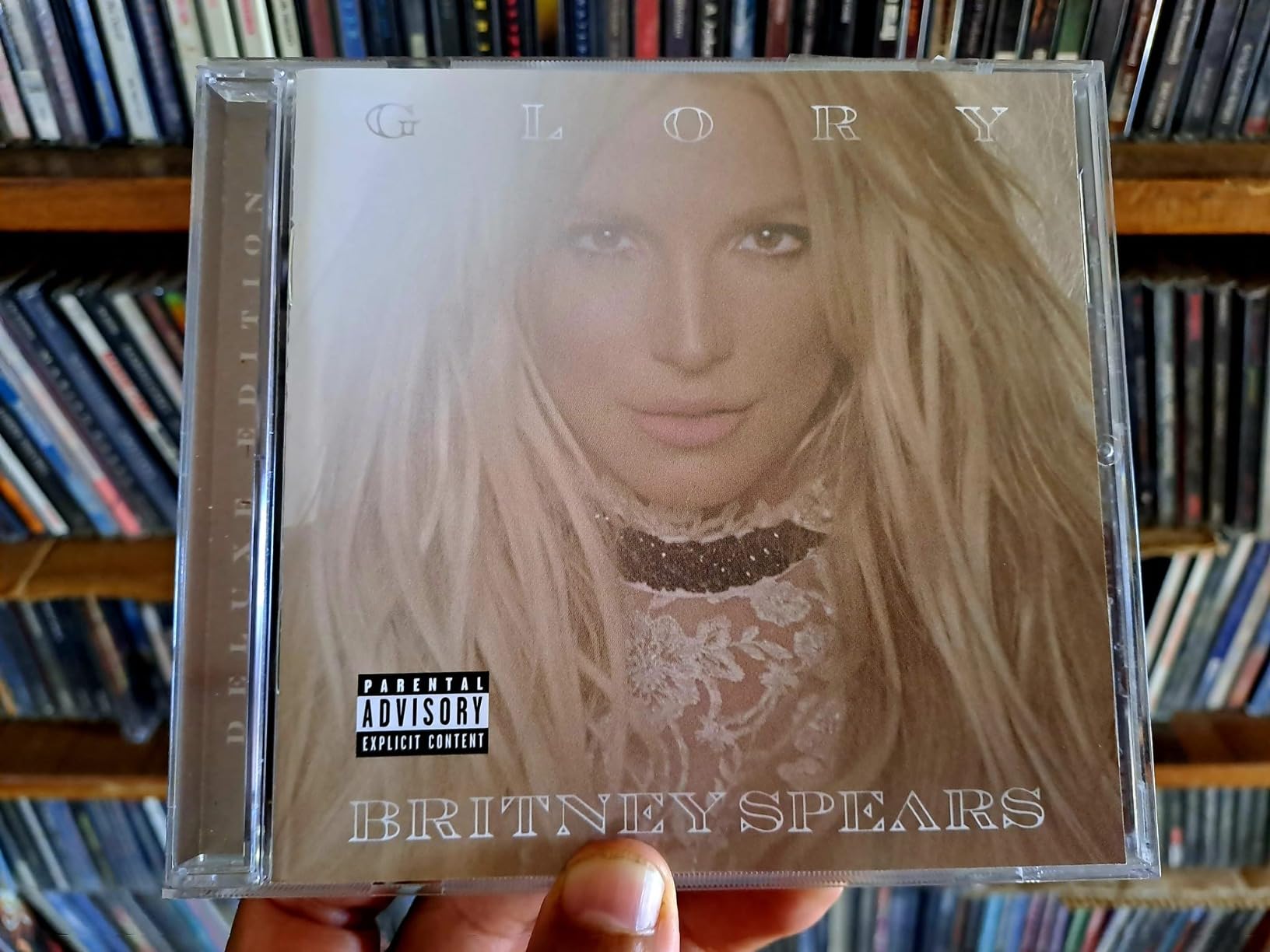 Britney Spears - Glory (Deluxe Version) - Amazon.com Music