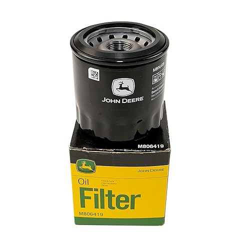 Snapklik.com : John Deere Original Equipment Oil Filter - M806419