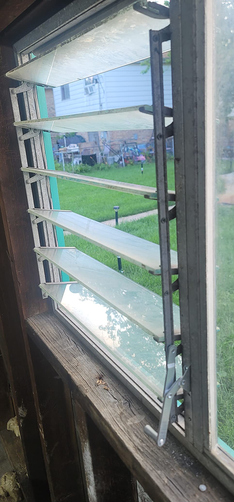 Slide-Co 17634-R Lever Style Louver Operator for International Windows ...