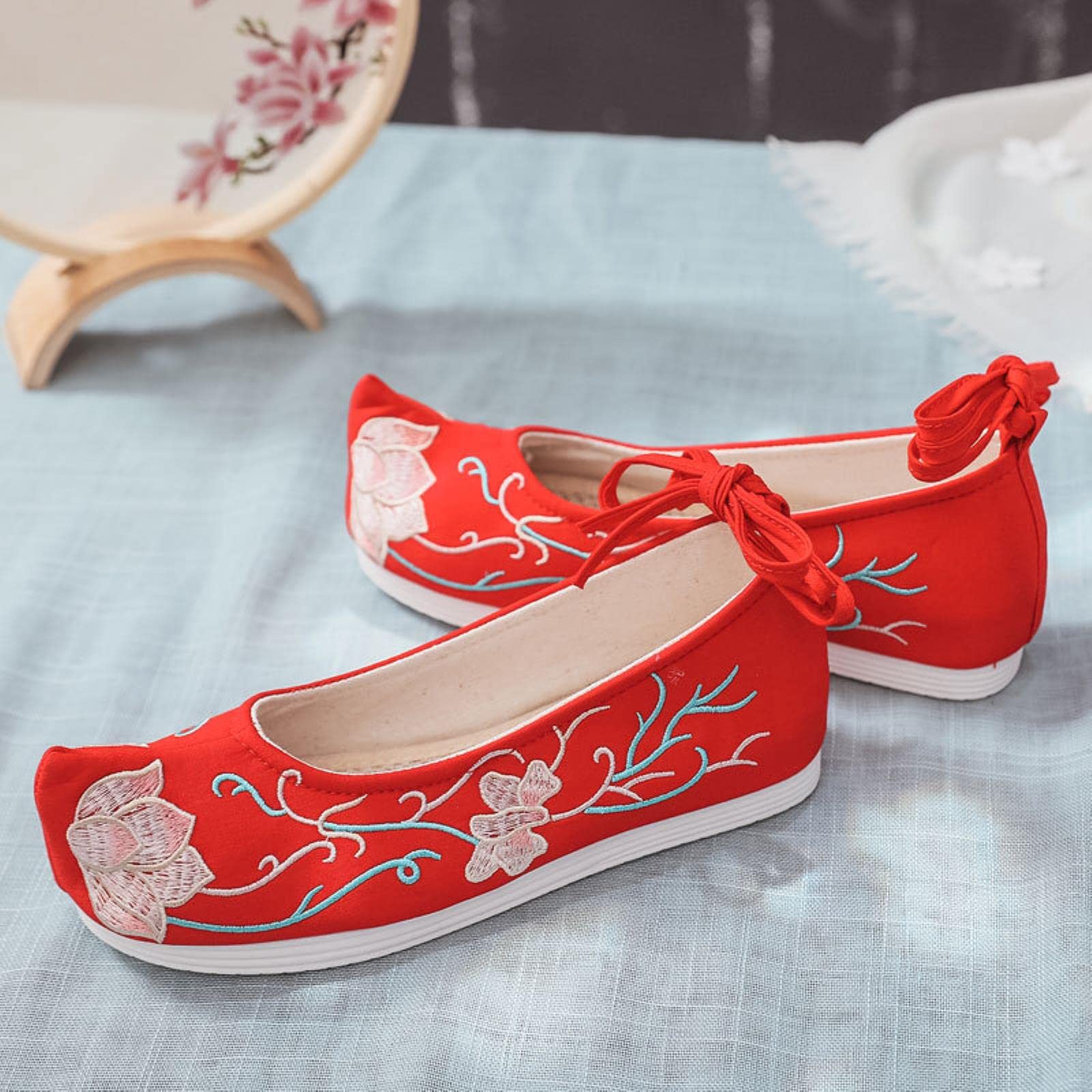 Traditional Chinese Wedding Shoes Spring And Autumn New Chinese