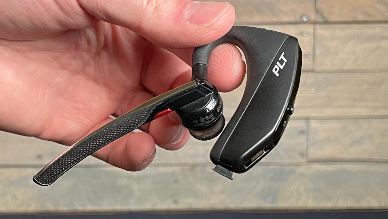Watch Need a Headset For Your Computer or Phone? on Amazon Live