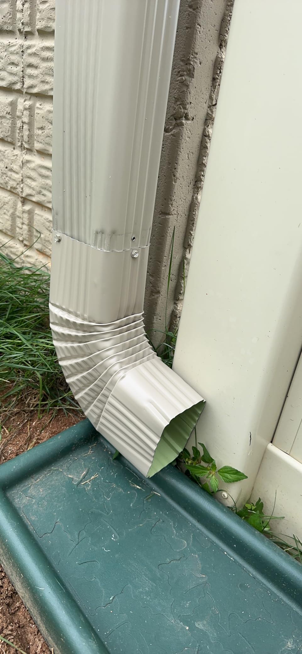 3x4 Aluminum Downspout Elbow (A & B Elbows) (A Elbow, Musket Brown ...