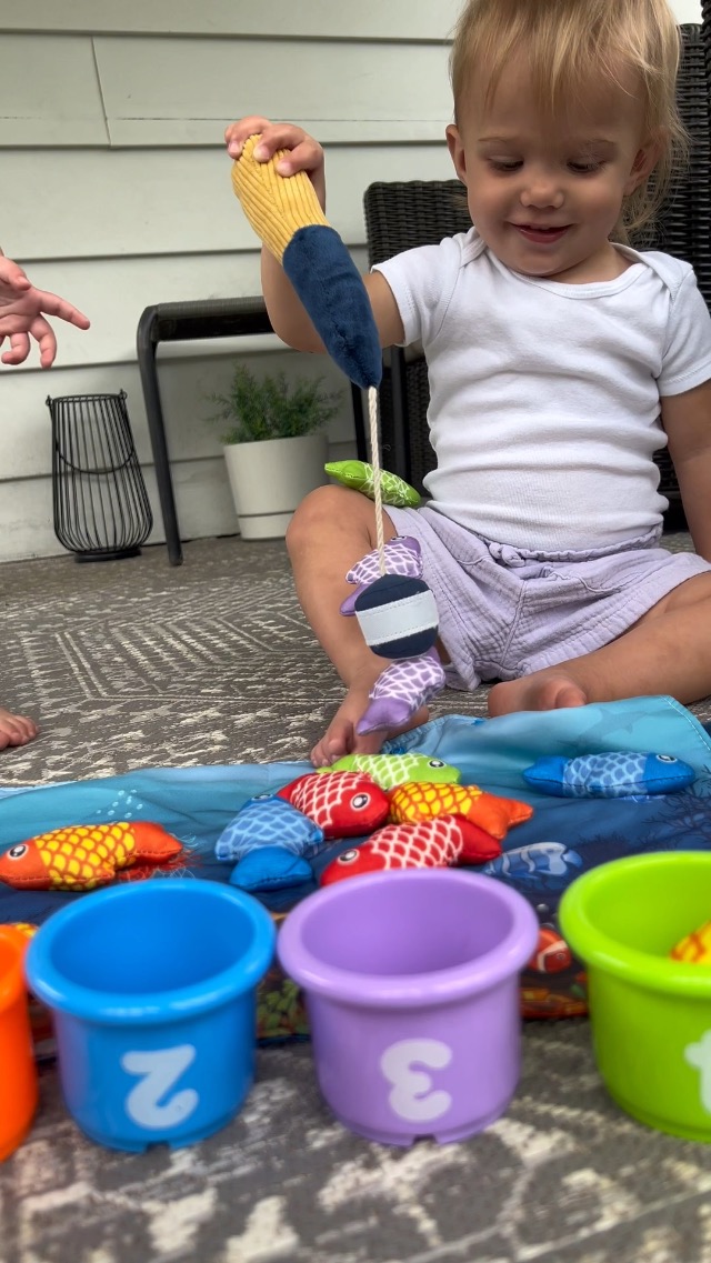 Watch Velcro is way better than magnets on Amazon Live