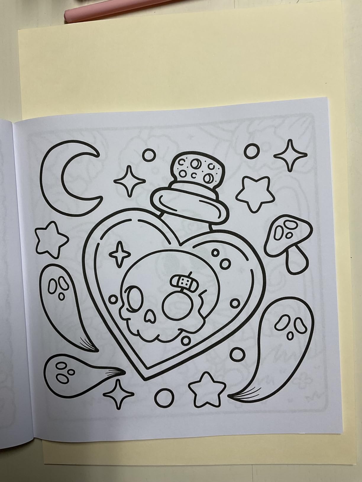 Spooky Cutie: Coloring Book for Adults and Teens Featuring Adorable ...