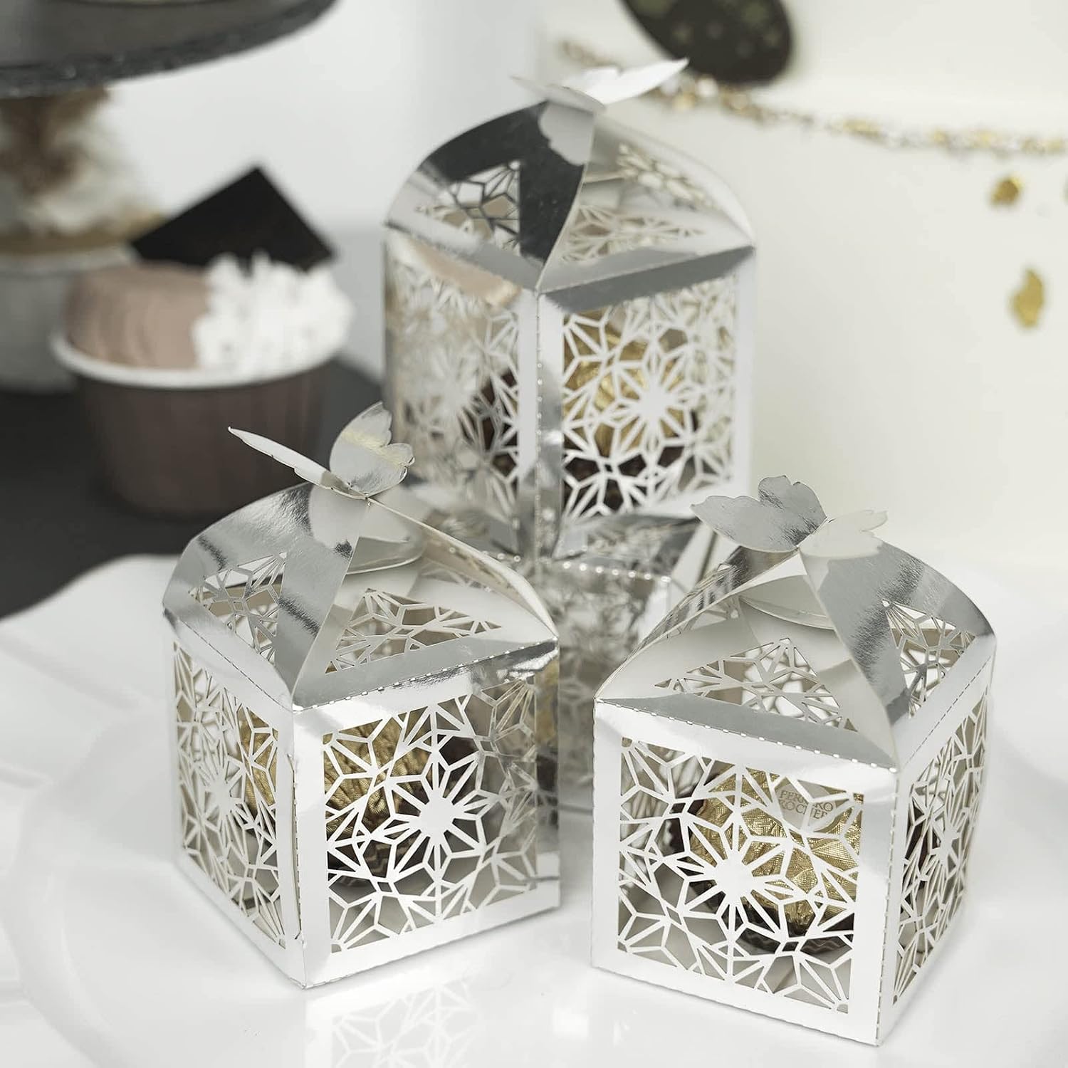 Amazon.com: Tableclothsfactory 25Pcs Silver Butterfly Top Laser Cut ...