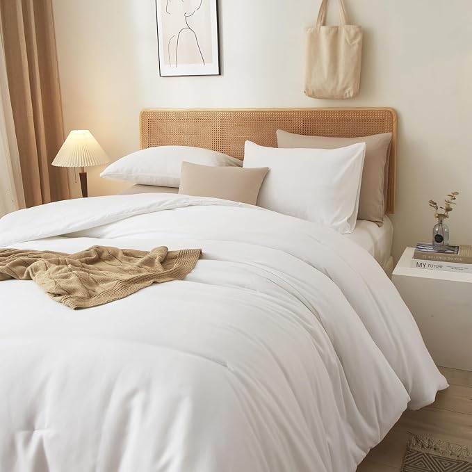 Amazon.com: AMWAN White Comforter Set Full 3 Piece Solid Bedding 1 ...