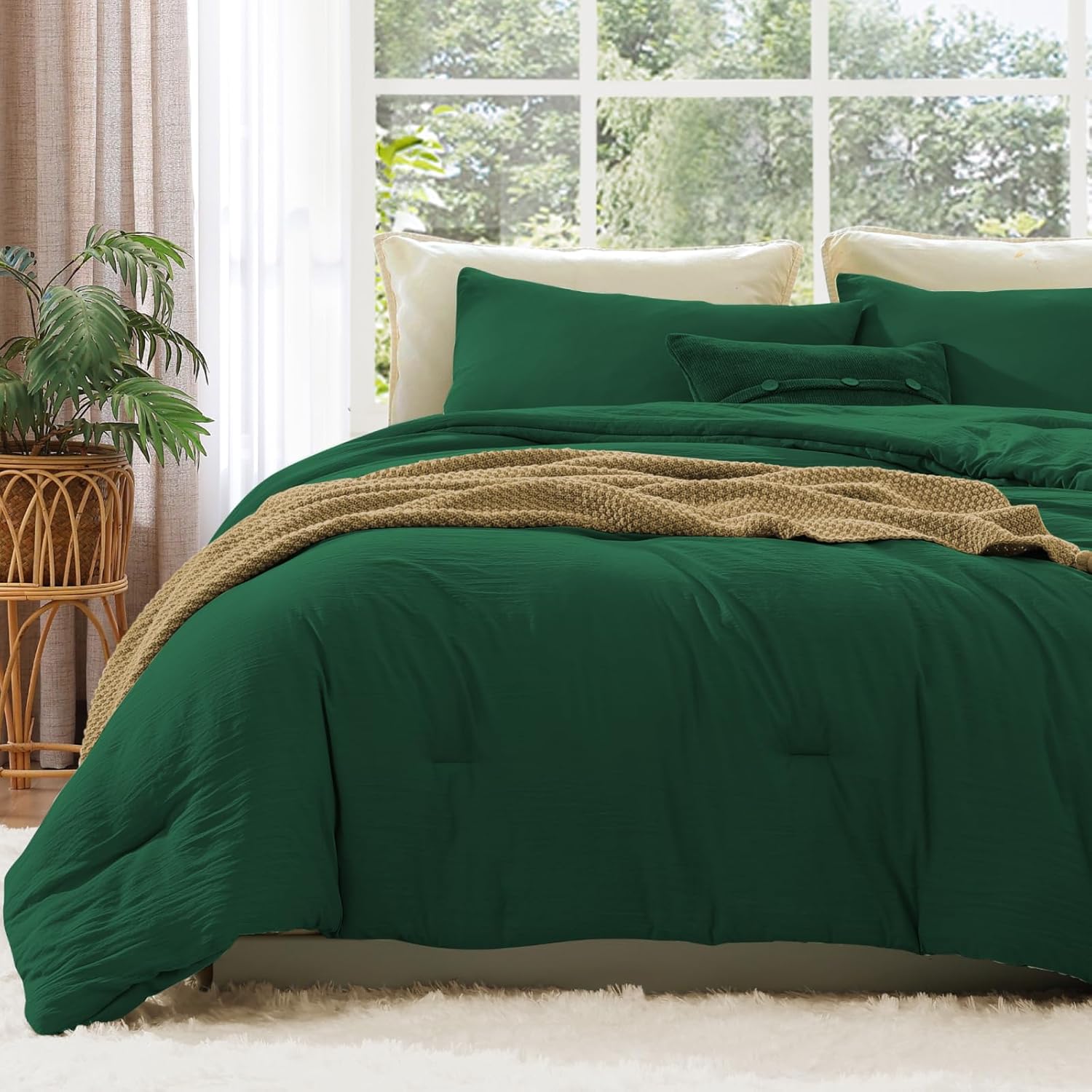 Amazon.com: WRENSONGE Queen Comforter Set - 3 Pieces Prewashed Emerald ...