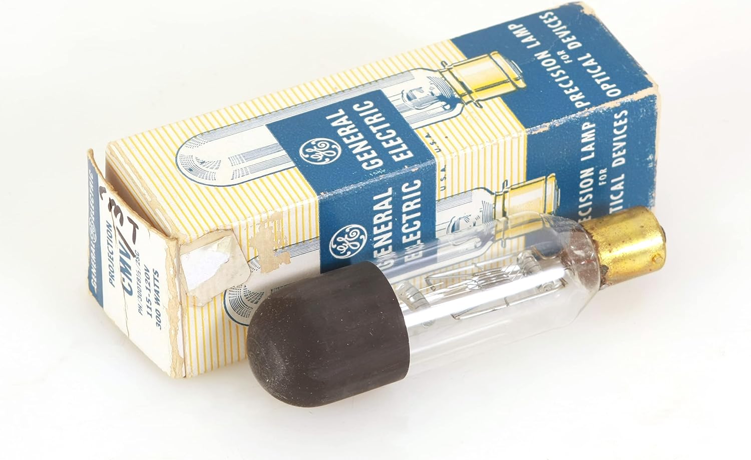 Amazon.com: REPLACEMENT for PROJECTION LAMP/BULB LIGHT CMV/CMT ...