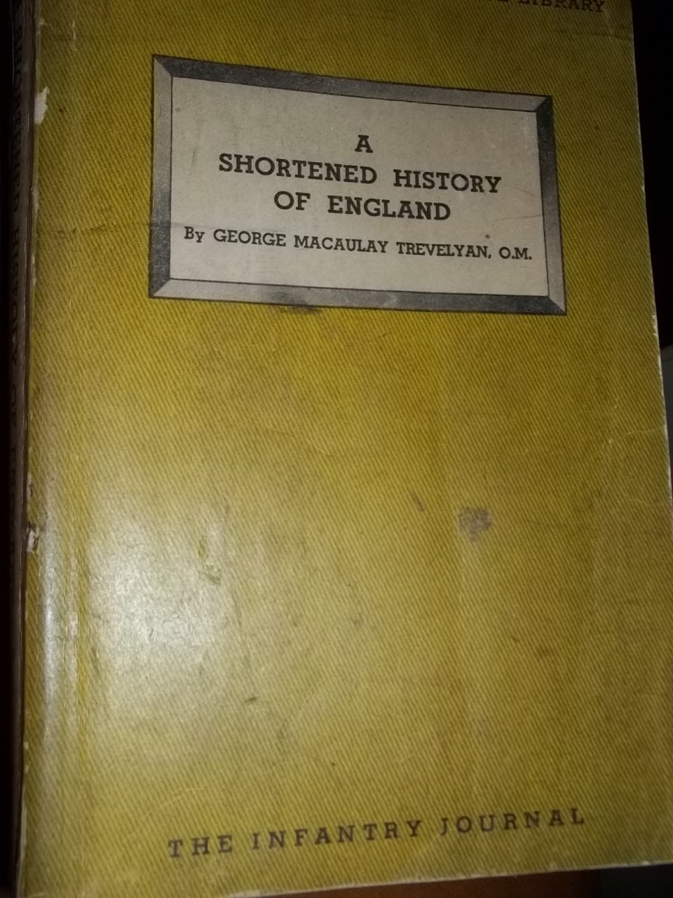 A Shortened History of England: George Macaulay Trevelyan: Amazon.com ...