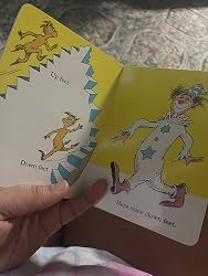 Amazon.com: The Foot Book: Dr. Seuss's Wacky Book of Opposites ...