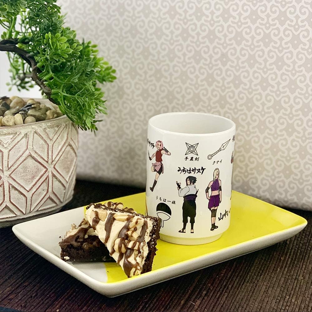 Amazon.com: Naruto Shippuden Leaf Village Tea Mug with Lid | 11 Oz ...