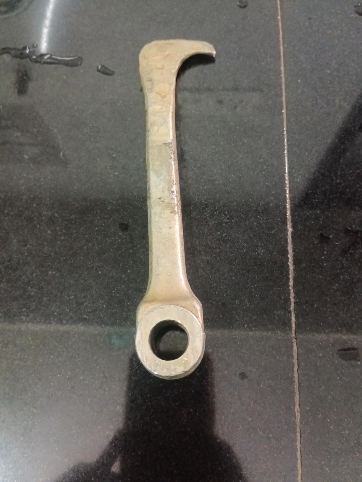 Buy CooPany® Heavy Duty Iron Coconut Cracker/Breaker/Slicer/Coconut ...