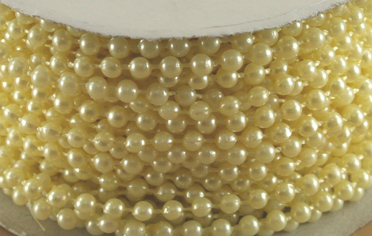 Amazon.com: 4mm Faux Pearl Plastic Beads on a String Craft Roll Ivory ...