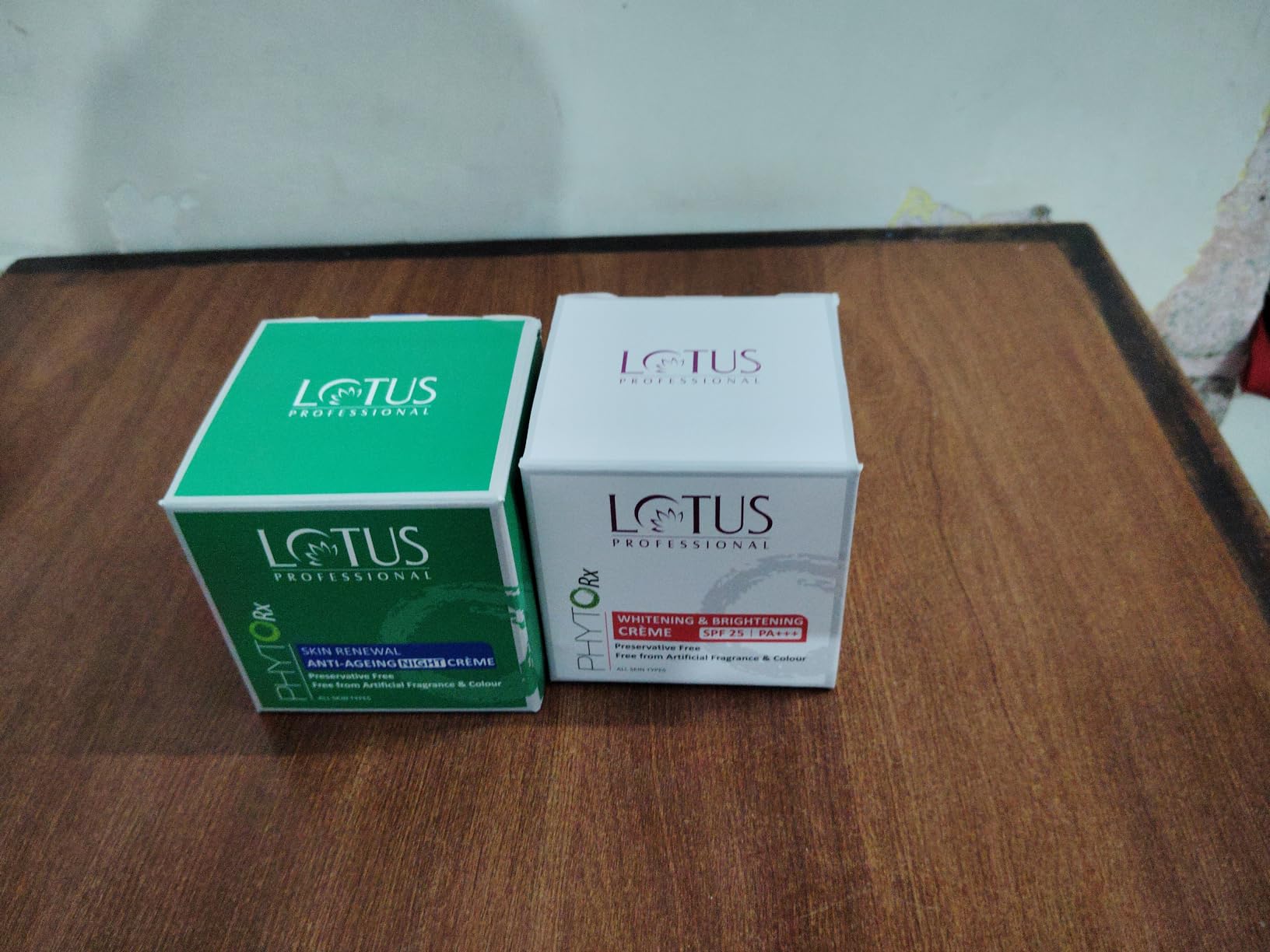 Lotus Professional PHYTORx WHITENING & BRIGHTENING CREAM SPF 25 | PA ...