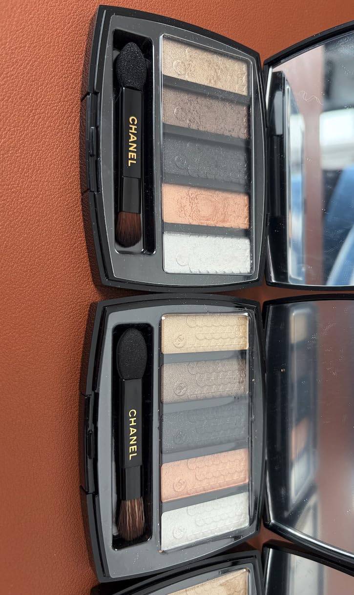 $16/mo - Finance Chanel Lumiere Graphique Eyeshadow Palette Limited ...
