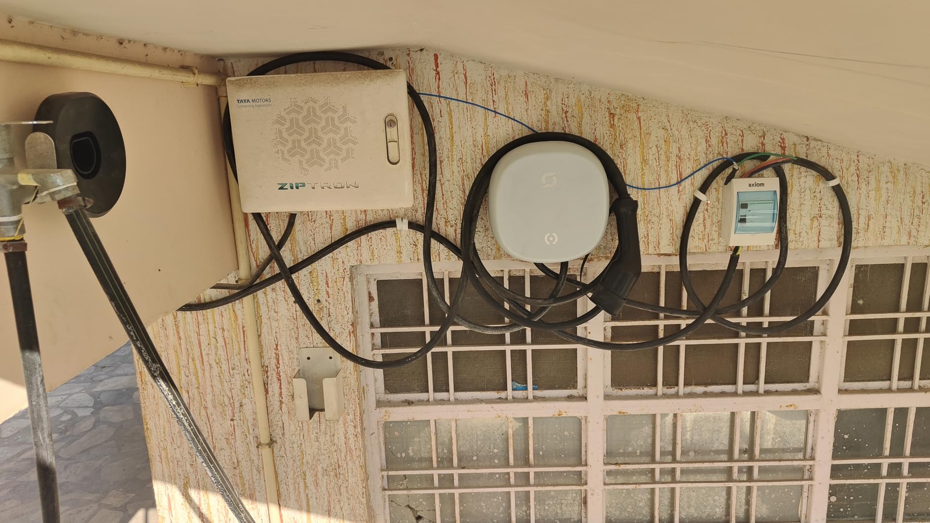 Exicom 22 kW Smart Spin Air EV (Electric Vehicle) AC Charger| Control ...