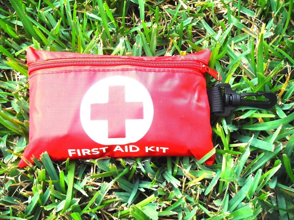 Amazon.com: Galaxy 128 Pcs First Aid Kits for Survival Emergency Trauma ...