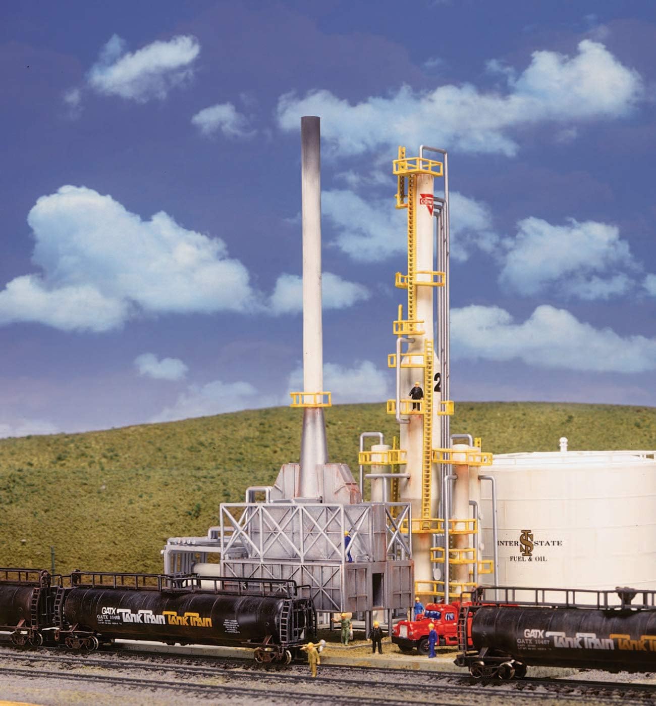 Walthers, Inc. 933-3219 Cornerstone HO Scale Model North Island Oil ...