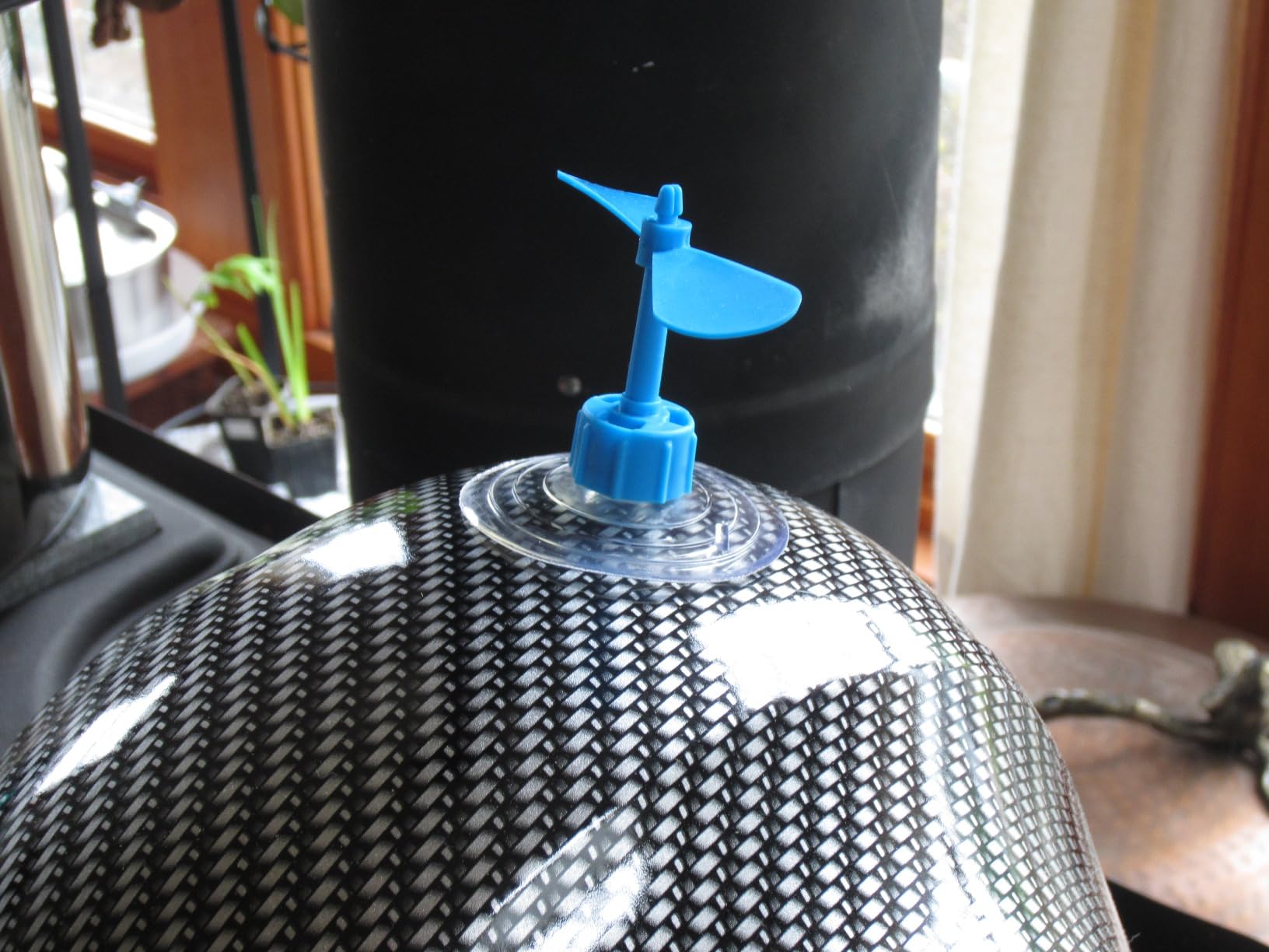 Amazon.com: PRETYZOOM 10pcs Motorcycle Helmet Propeller Suction Helmet ...