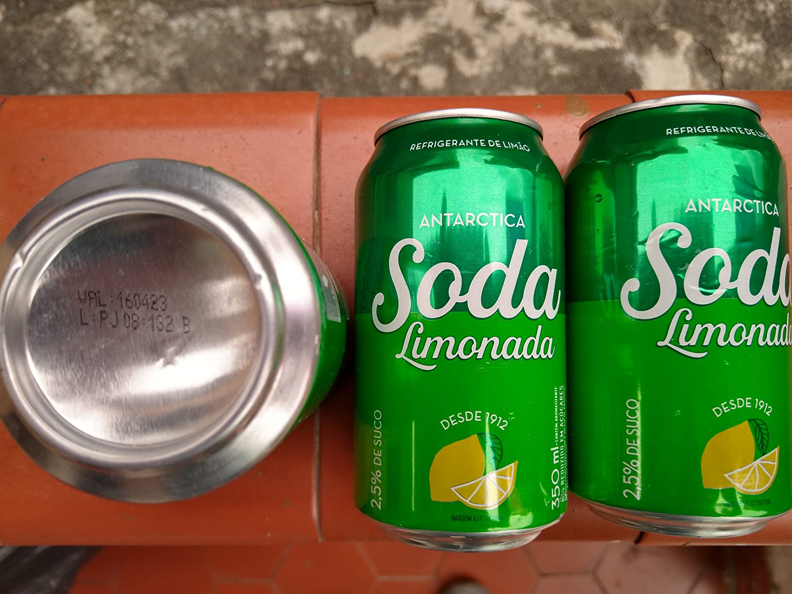Antártica Refrigerante Soda Limonada Lata 350Ml : Amazon.com.br ...
