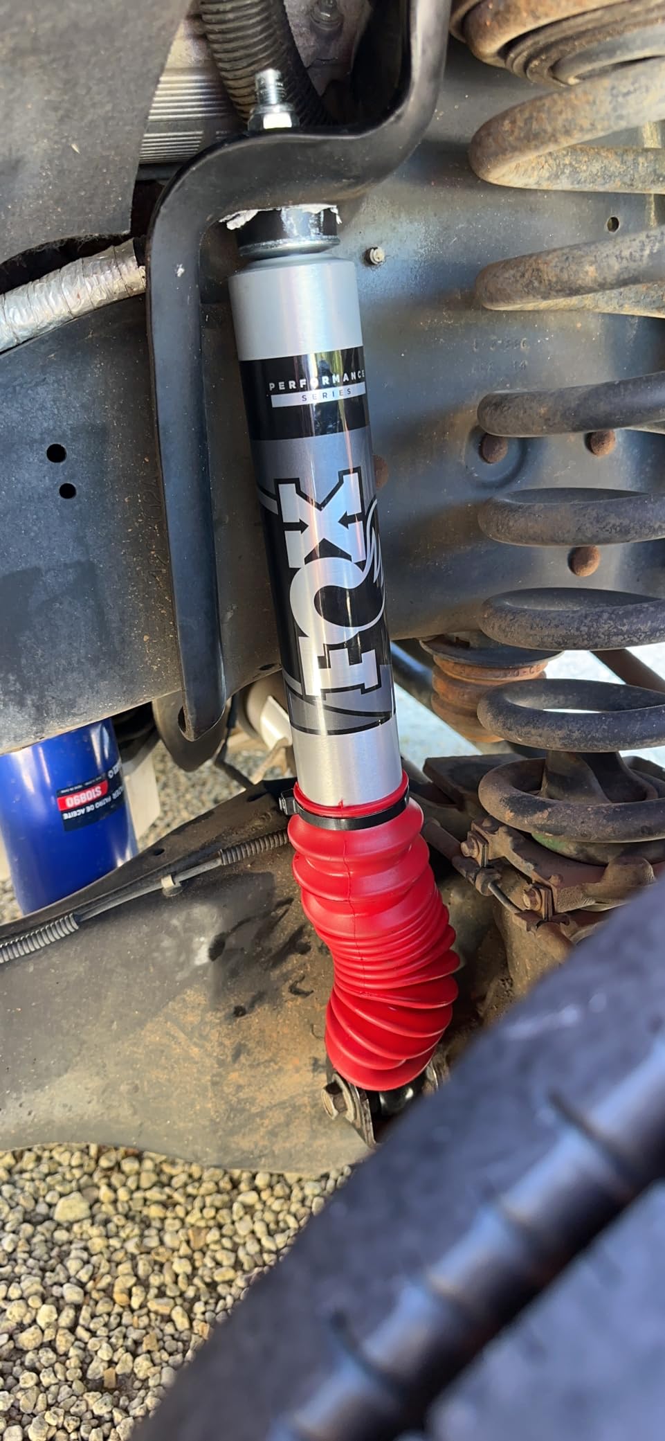 Amazon.com: Fox 2.0 Performance Series Shocks Set for 05-16 Ford F-450 ...