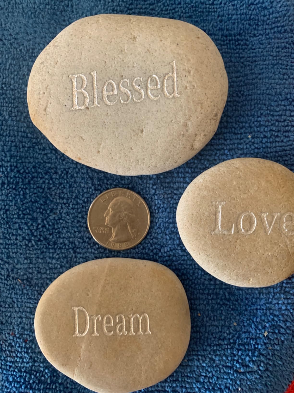 Amazon.com: Jucoan 20 Pack Engraved Inspirational Stones with Words ...