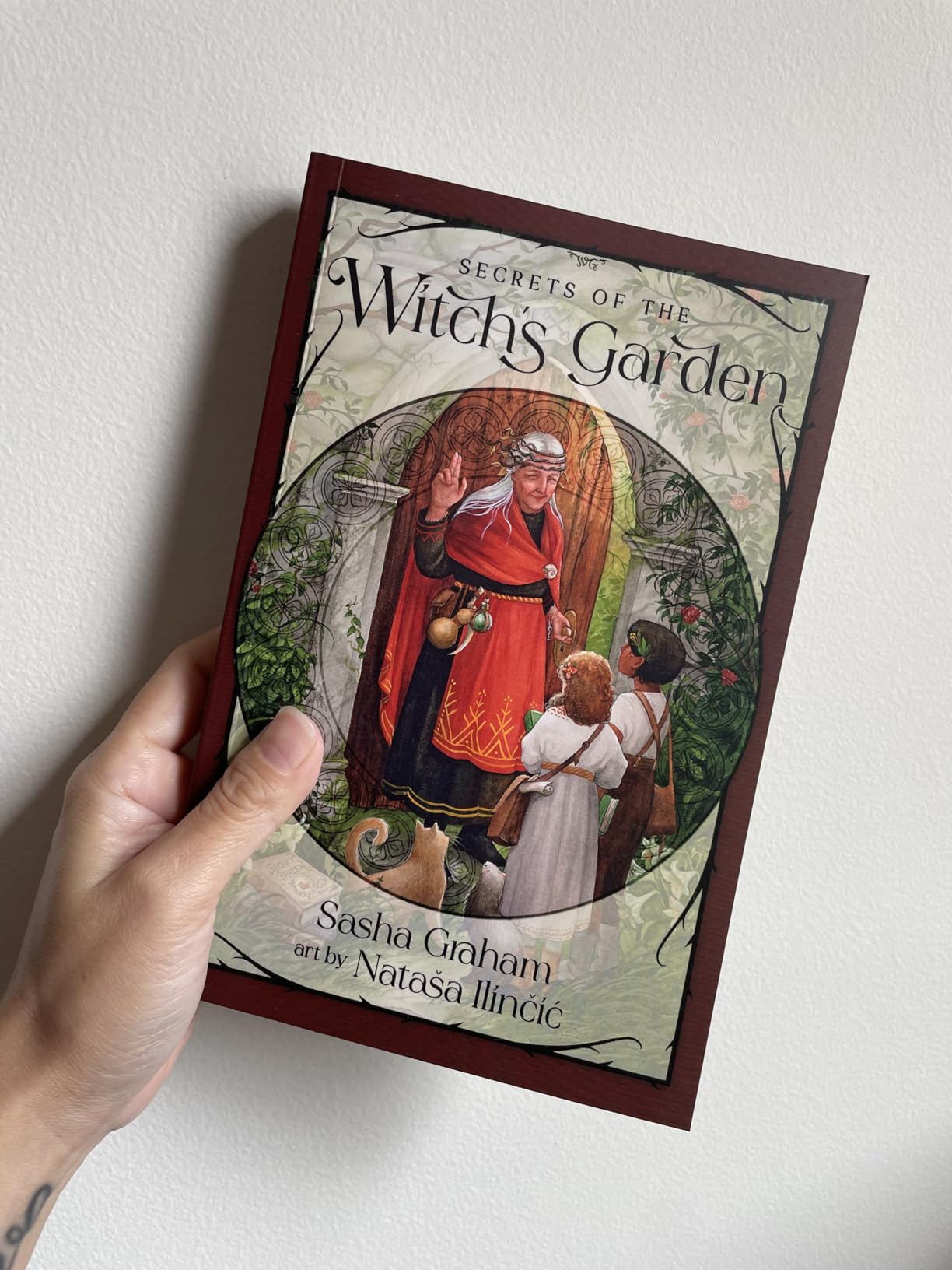 Tarot of the Witch's Garden- Idioma ‏ : ‎ Inglês | Amazon.com.br