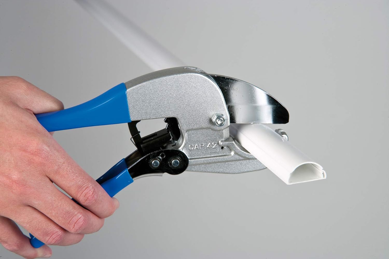 D-Line Cable Trunking Cutting Tool RC30MM - for use with 30 x 15mm ...