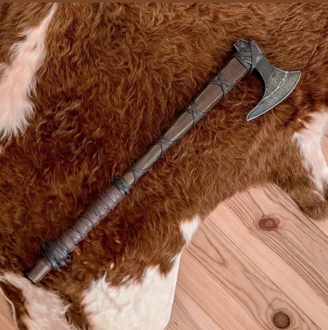 Amazon.com : Viking Axe Ragnar Lothbrok Axe Hatch Axe, Gardning Axe EDC ...