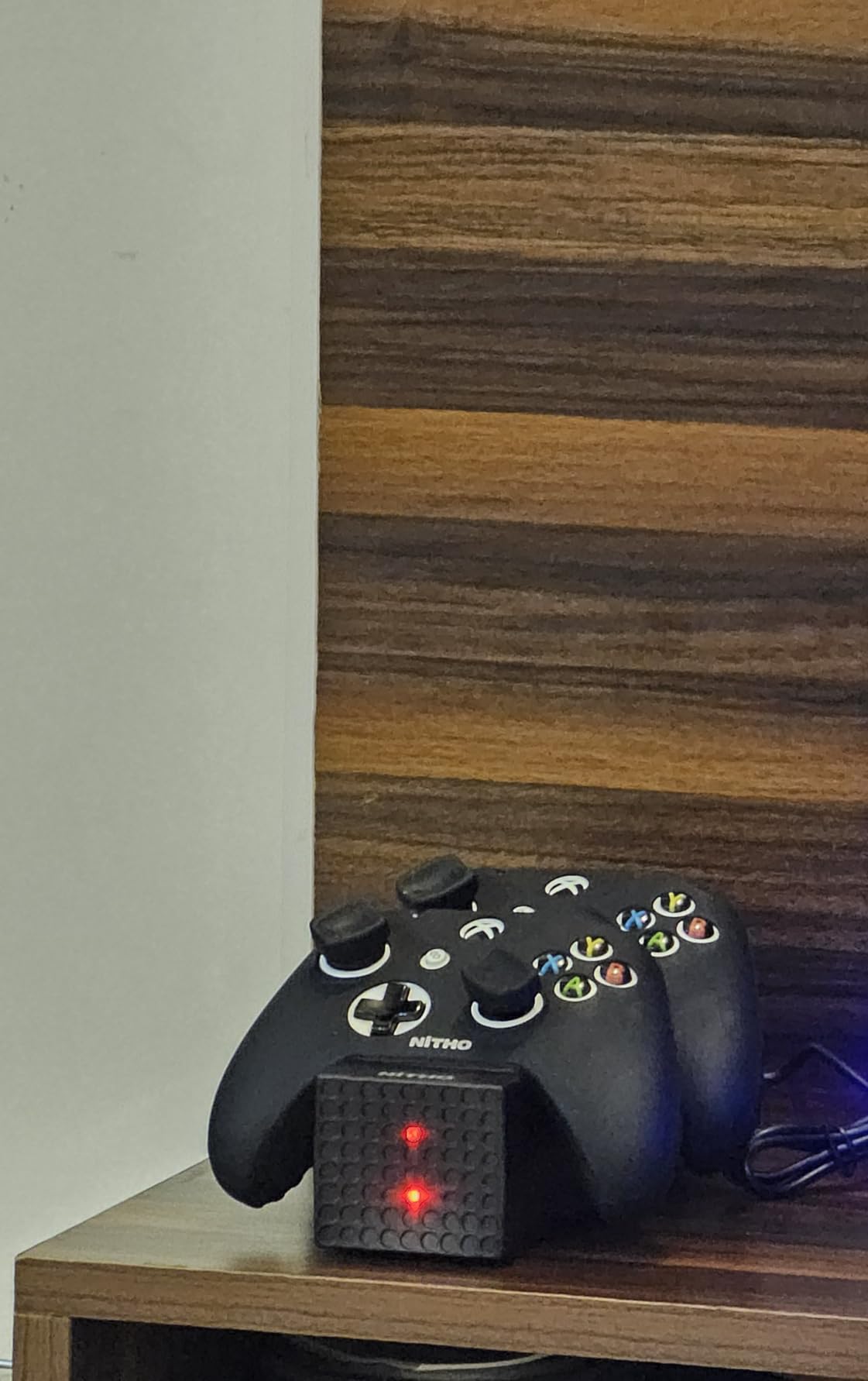 NiTHO Controller Charging Station with 2 Rechargeable Battery Packs ...