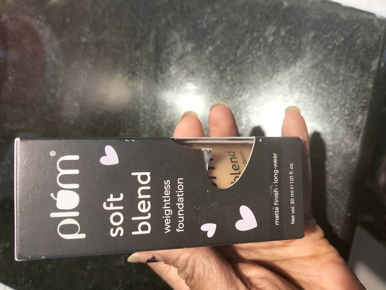 Plum Soft Blend Weightless Foundation | With Hyaluronic Acid | Matte ...
