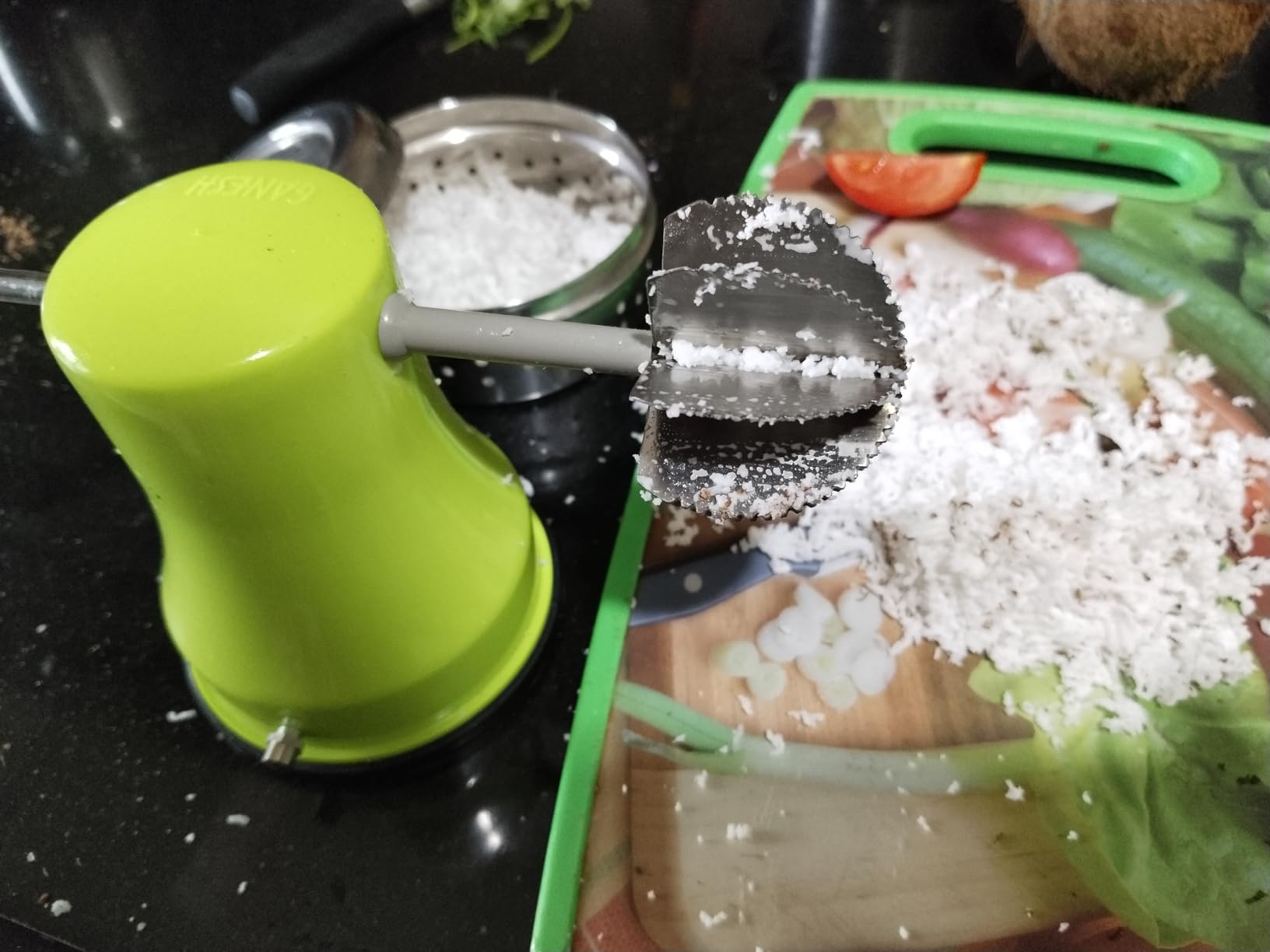 Ganesh Coconut Scraper with Vacuum Base, Coconut Crusher Manual Hand ...